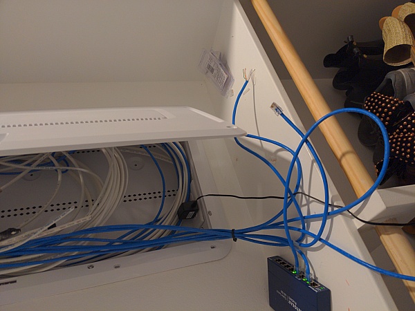 HelloTech Reviews - 3,186 Reviews of Hellotech.com | Sitejabber