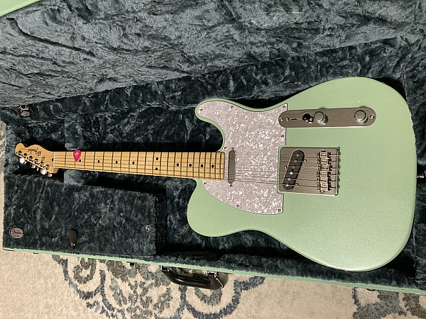 Fender Musical Instruments Corporation Reviews - 14 Reviews of Fender ...